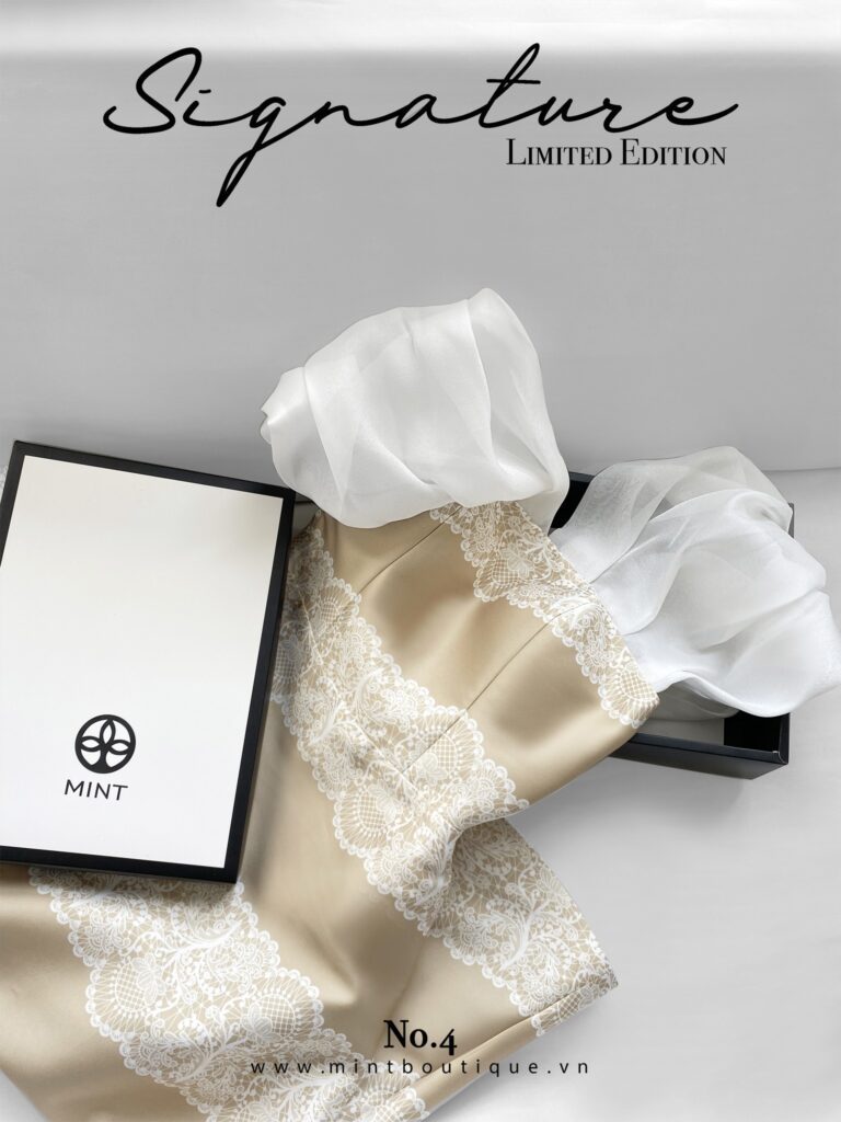 Signature No.4 - Mint Boutique